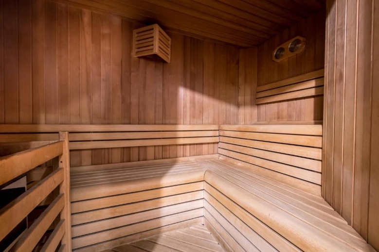 Alphotel Stocker | EXIM TOURS